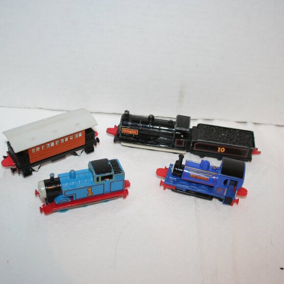 ERTL | Toys | Vtg 4 Thomas Tank Engine Friends Diecast Magnetic Trains ...